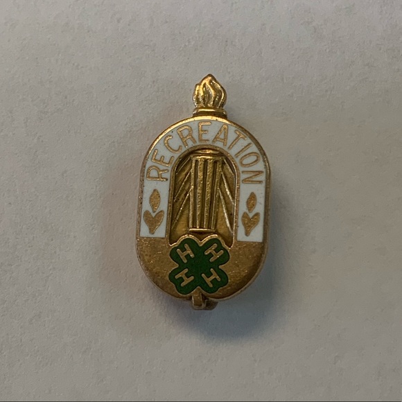 Accessories | Vintage 1k Gf 4h Club Recreation Lapel Pin | Poshmark